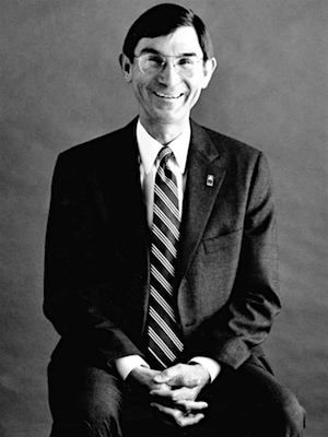 Randy Alexander, McKay & Co. Owner, Dies at 71