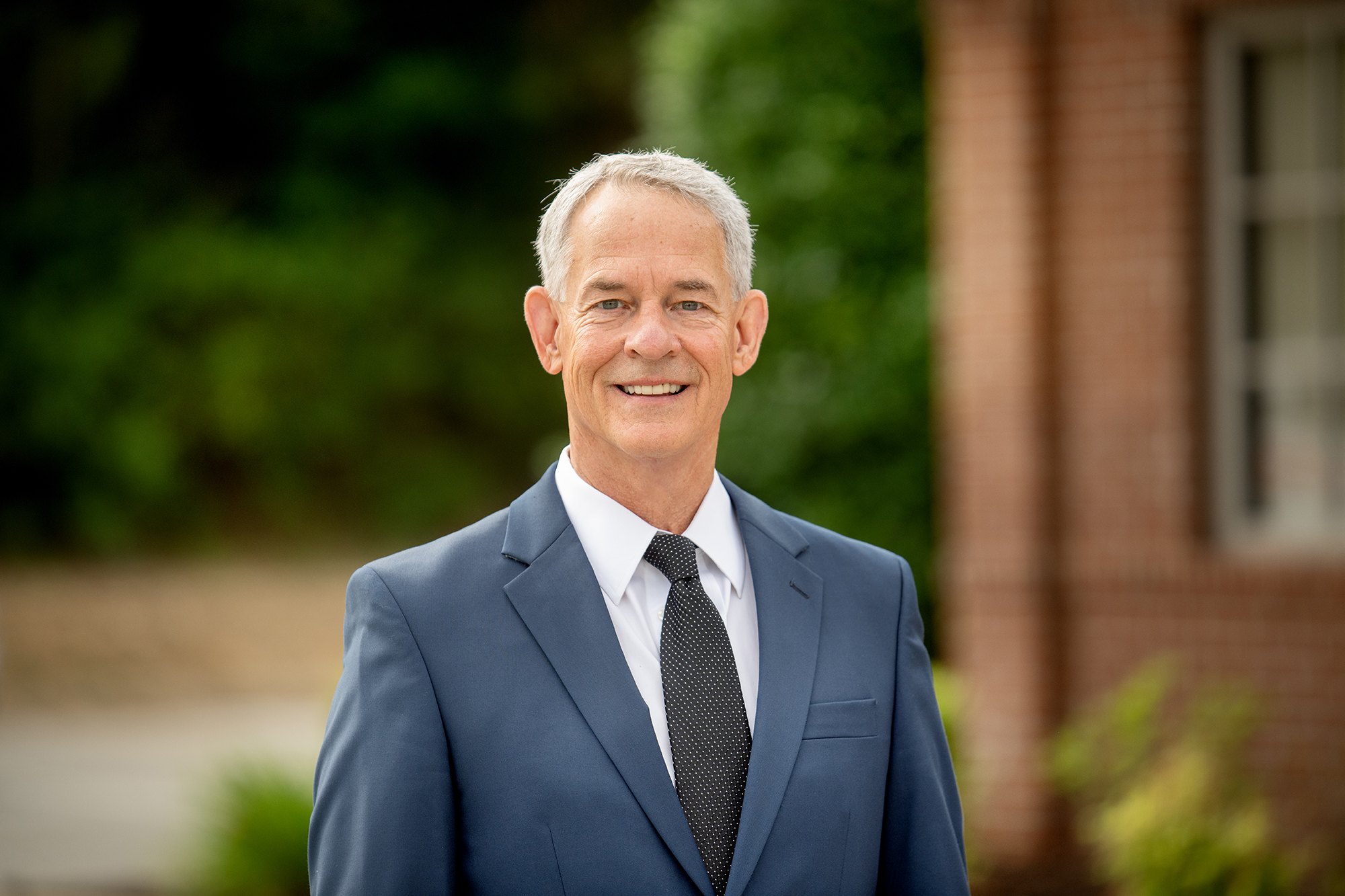 Chambers Bank Senior VP Dan Broyles to Retire After 24 Years (Movers ...