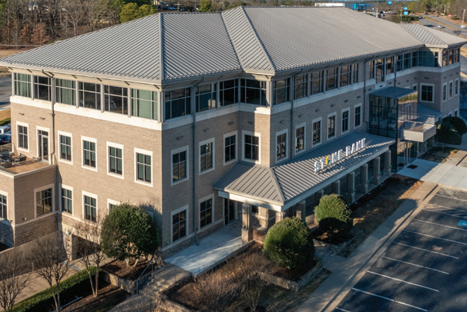 Stone Bank Marks Opening of New Headquarters in Little Rock