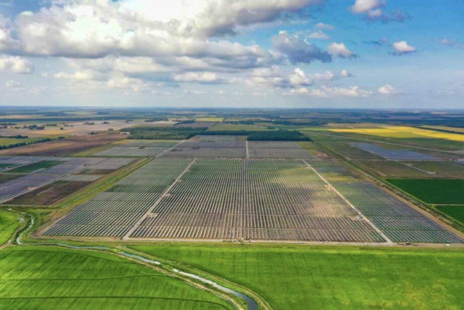 $270M Solar Project Sparks Taxpayer Revolt in Little River County