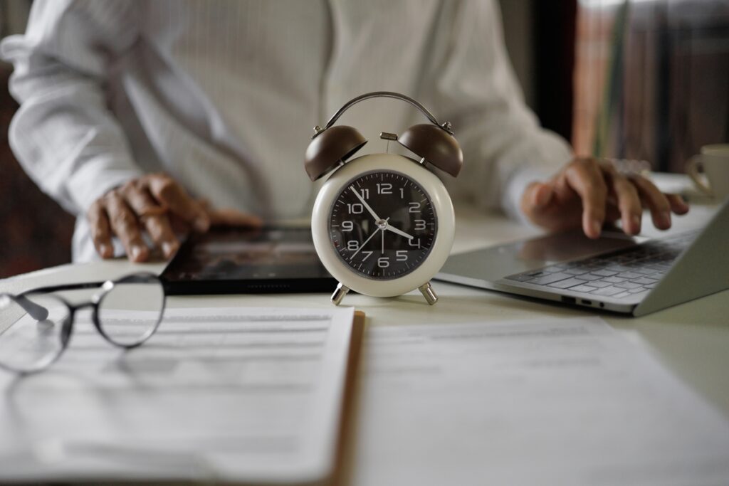 Only 8 Hours of Your Workweek Matter (Sabrina Starling on Small Business)